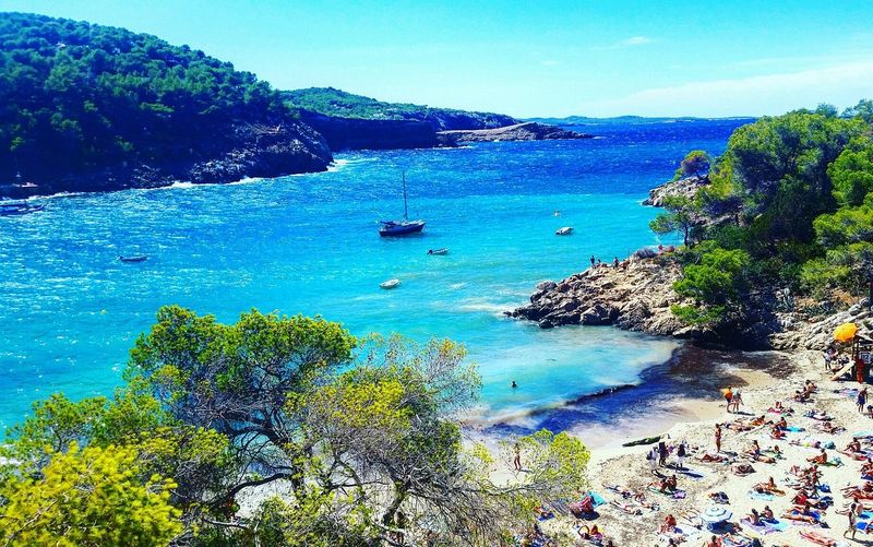 Cala Salada: Disfruta del Paraíso en Ibiza